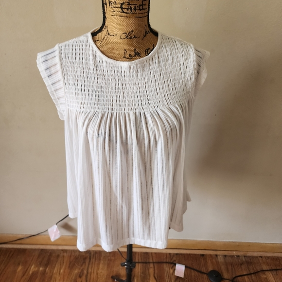 Chelsea & Theodore | Tops | Chelsea Theodore White Crochet Detail Short ...